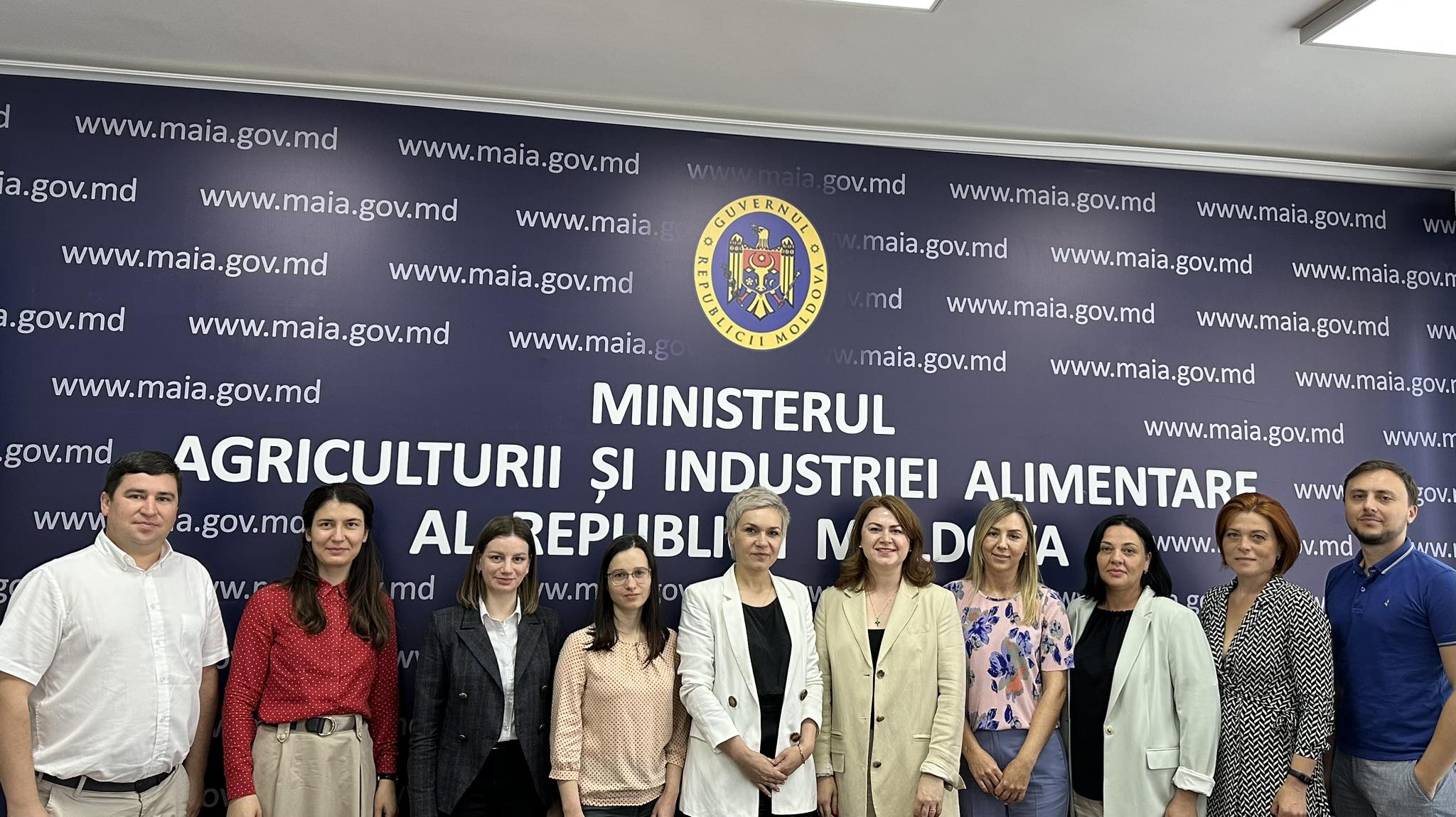 SUSȚINEREA MICILOR PRODUCĂTORI DIN SECTORUL ALIMENTAR: AIM DISCUTĂ ...